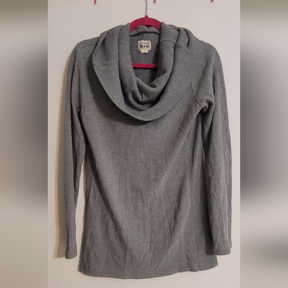 Converse | Sweaters | Converse Gray Sweater Large | Poshmark